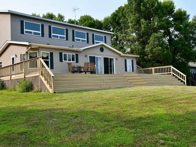 22273 Peterson Ln, Detroit Lakes, MN 56501