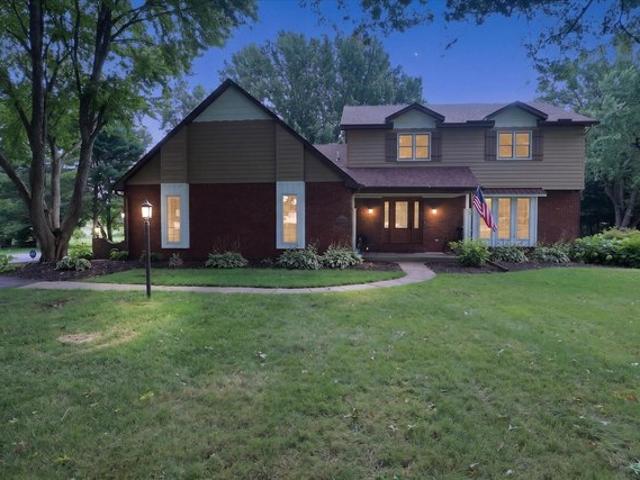 22279 Loupee Dr, Cassopolis, MI 49031