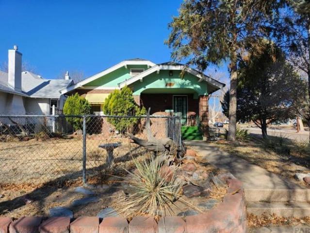 2227 N Elizabeth St, Pueblo, CO 81003