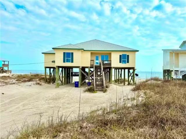 2227 BIENVILLE BLVD, DAUPHIN ISLAND, AL 36528 Single Family Re.