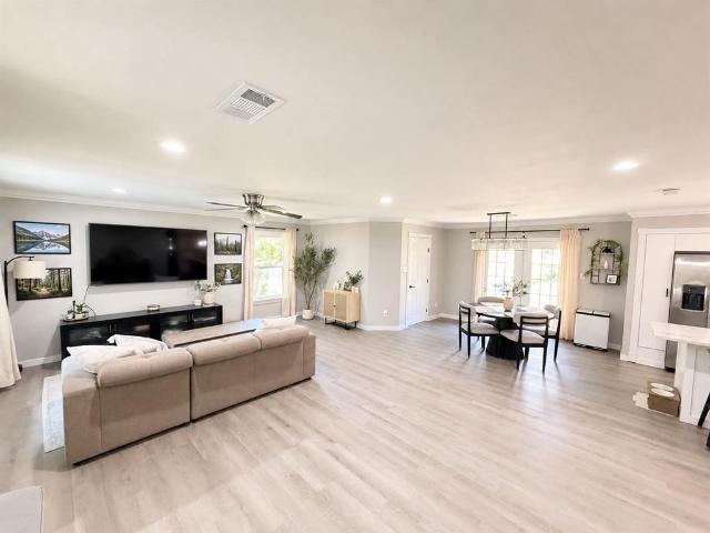 2227 Cambridge Drive