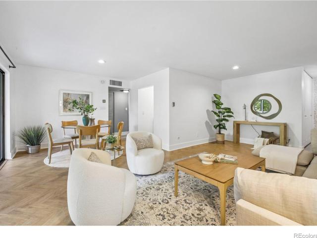 2227 Canyon Boulevard # 212A