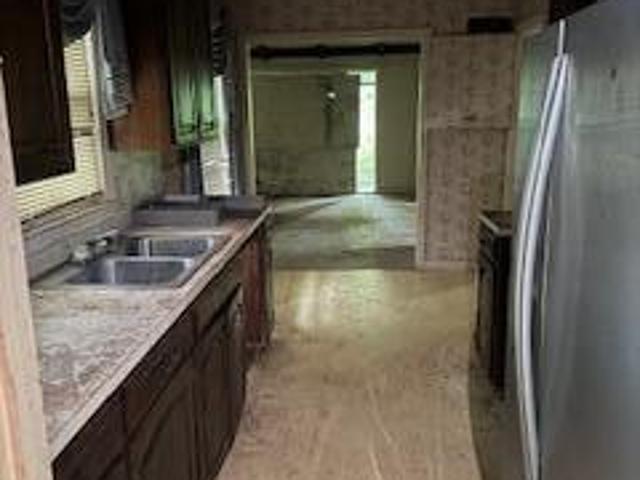 2227 Crabapple Drive