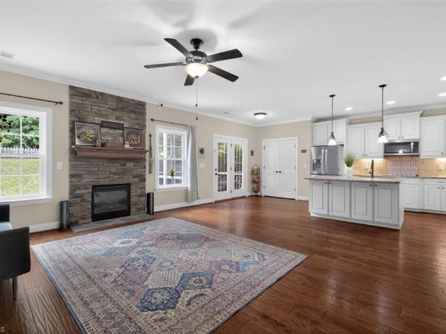 2227 Dunning Court