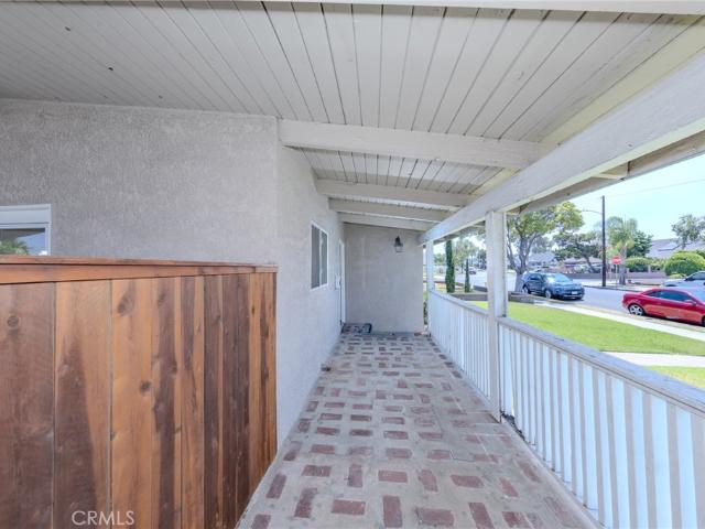 2227 E Ward Terrace