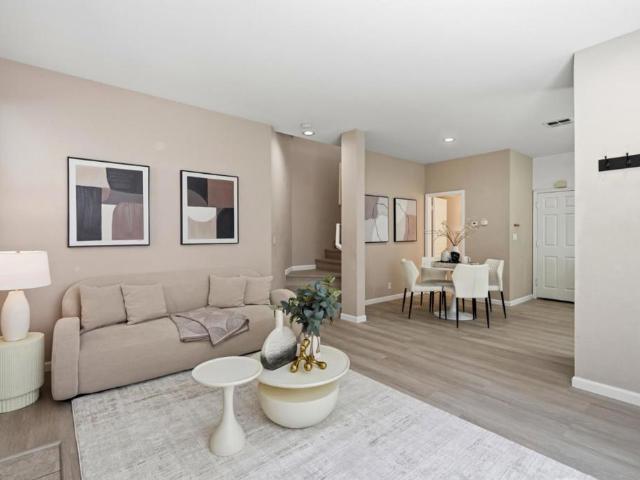 2227 Gadwall Court