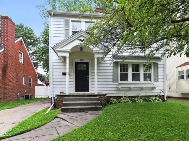 2227 Portsmouth Ave, Toledo, OH 43613
