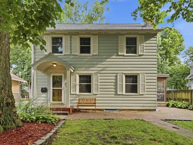 2227 Storm St, Ames, IA 50014
