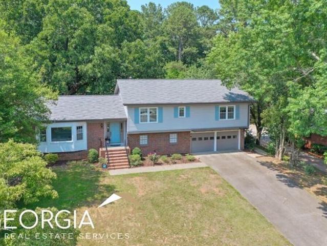 2227 Sumter Lake Dr, Marietta, GA 30062
