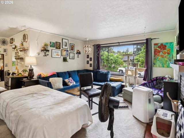 2227 SE 70TH AVE