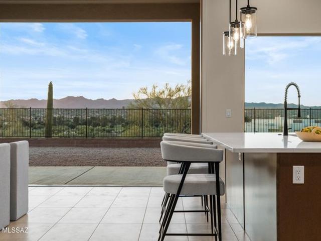 2227 W National Ridge Pl Unit 17, Tucson, AZ 85742