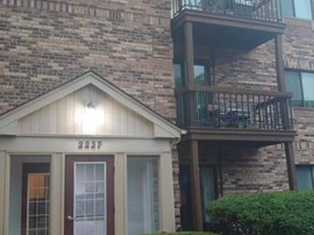 2227 W Nichols Rd Unit E, Arlington Heights, IL 60004