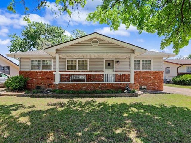 2227 W Southgate St, Wichita, KS 67217