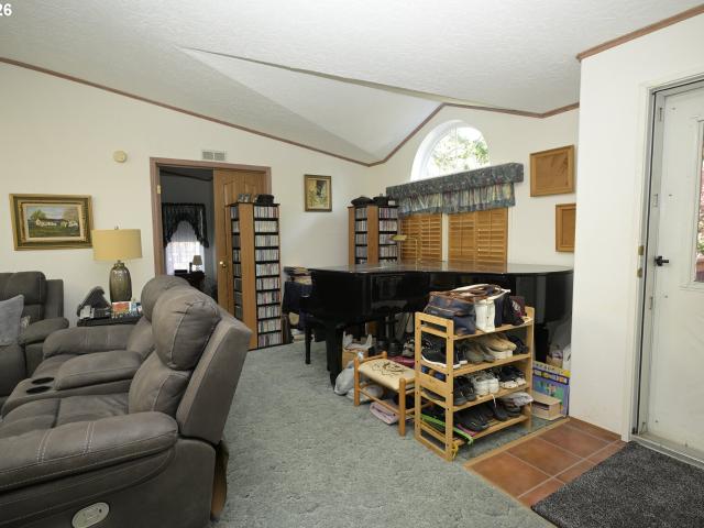 22282 tiller trail hwy
