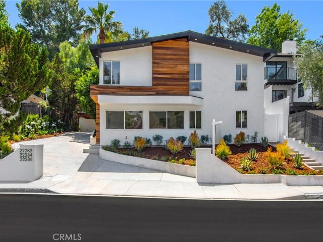 22284 Avenue San Luis, Woodland Hills, CA 91364 | MLS #SR26024 | Compass