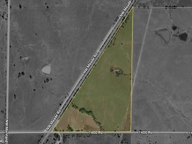 22285 NW 1400th Rd, Garnett, KS 66032