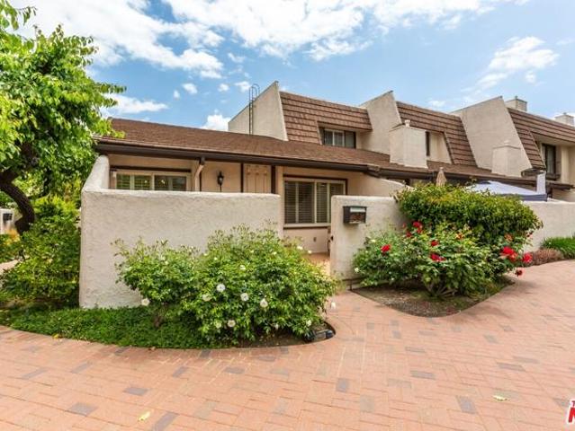 22289 Erwin St, Woodland Hills, CA 91367
