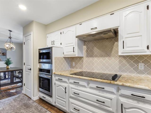 2228 Fountain Head Drive