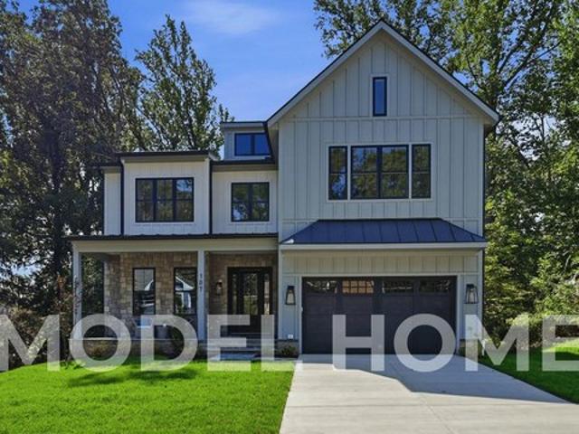 2228 Primrose Dr, Falls Church, VA 22046