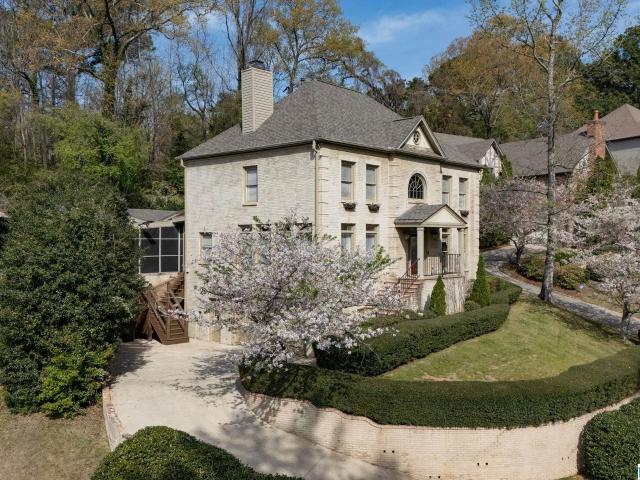 2228 Sterlingwood Drive