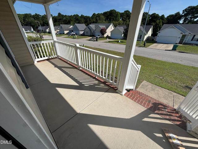 2228 Stornoway Court
