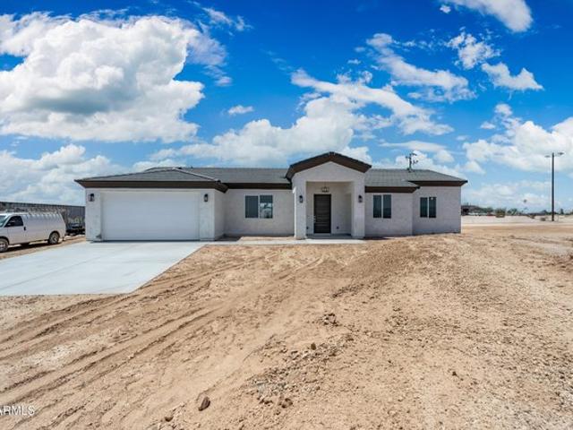 2228 S Hassayampa Rd, Tonopah, AZ 85354