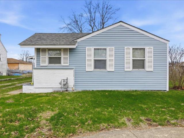 2228 S Putnam St, Lake Station, IN 46405 | MLS #835992 | Compass