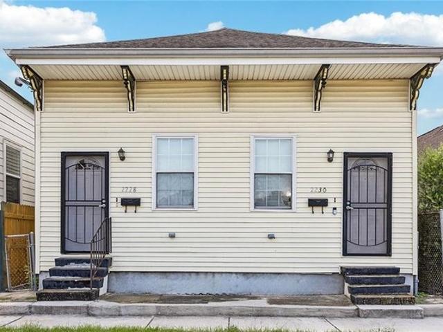 2228 2 First St, New Orleans, LA 70113