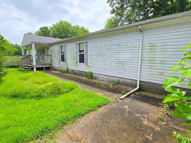 22290 N US Highway 51