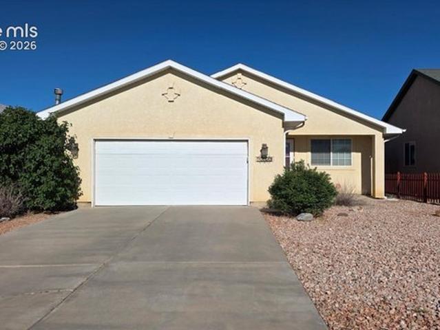 2229 Norwich Ave, Pueblo, CO 81003