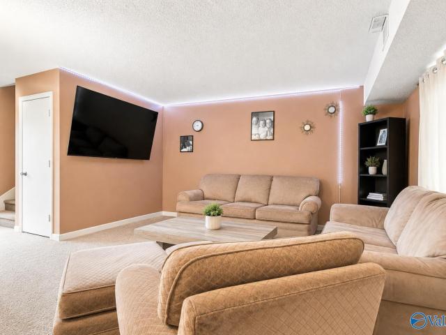 2229 Colony Road D 5