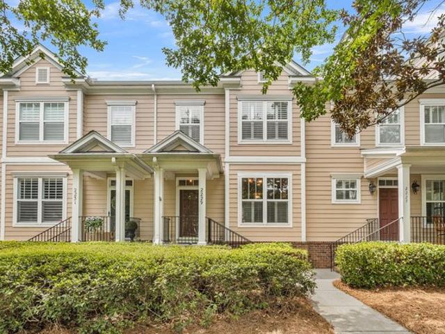 2229 Daniel Island Dr, Charleston, SC 29492