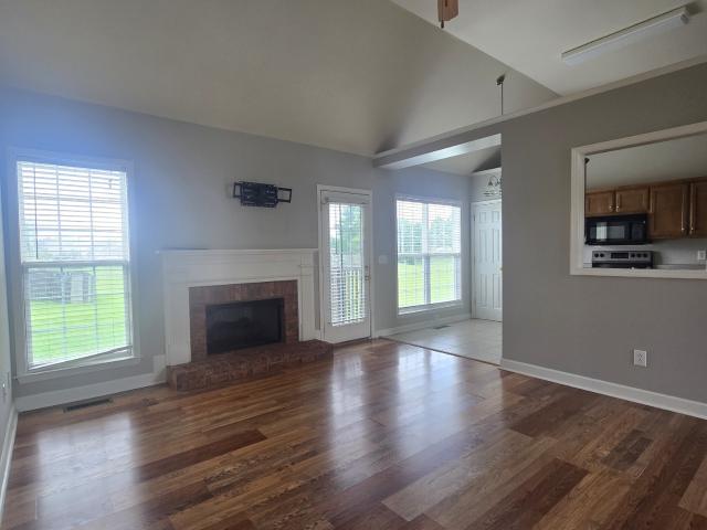 2229 Dewey Dr