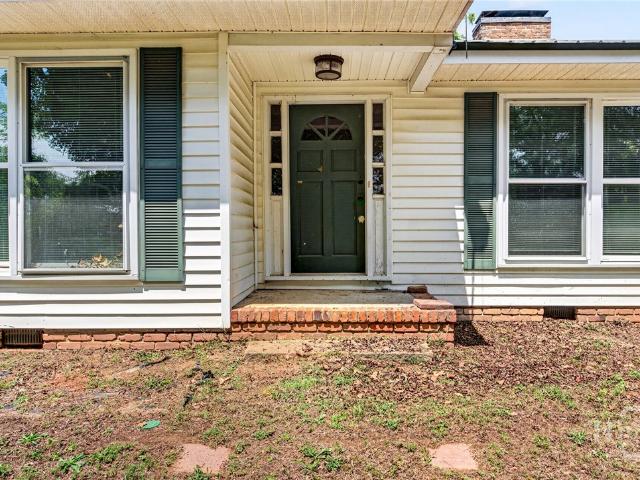 2229 Highway 98 E