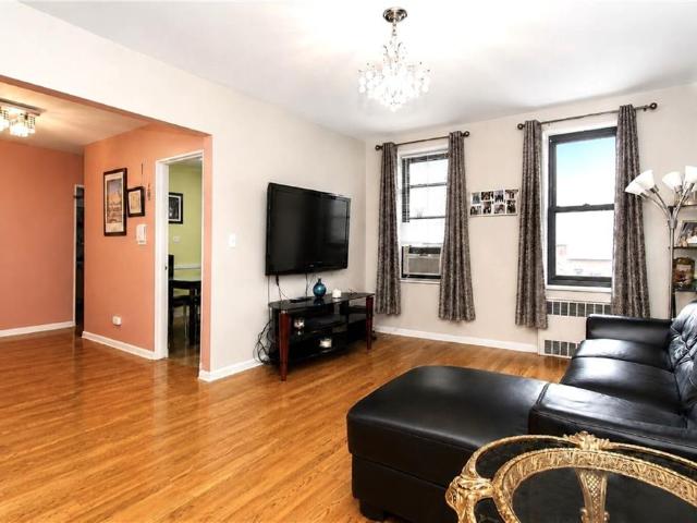 2229 Knapp Street # 4F