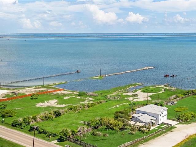 2229 Laguna Shores Dr