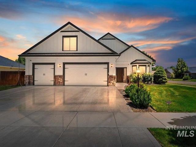 2229 W Rock Creek Dr, Nampa, ID 83686