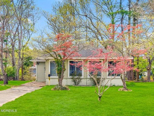 2229 Yorktowne Blvd, Toms River, NJ 08753