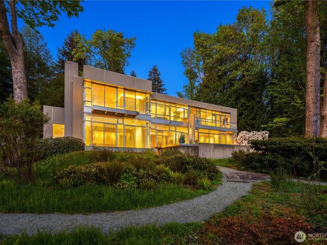 22200 Chinook Road