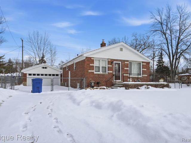 22200 Le Fever Avenue