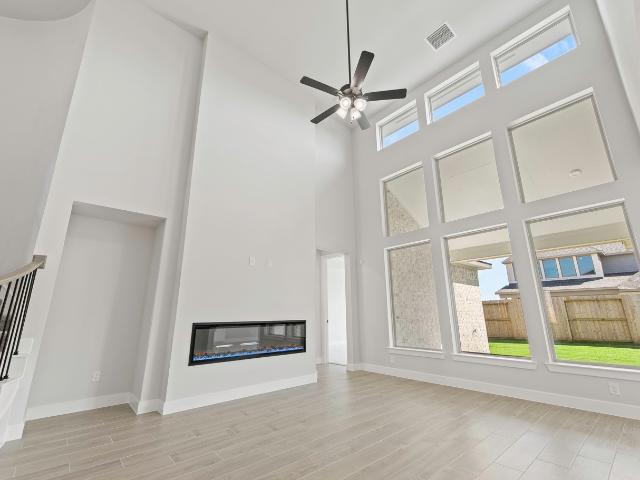 22206 Japanese Maple Lane
