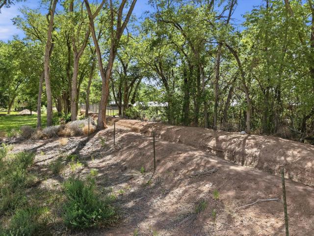 2220 Muniz Road SW