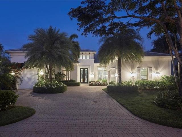 2220 Miramonte Ct, Naples, FL 34105