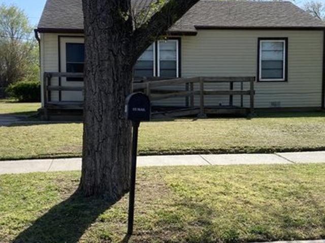 2220 N Estelle St, Wichita, KS 67219