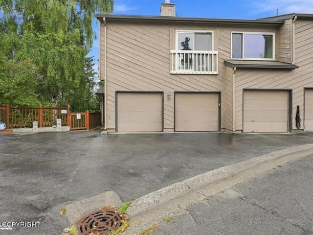 2220 North Star St Apt 16, Anchorage, AK 99503