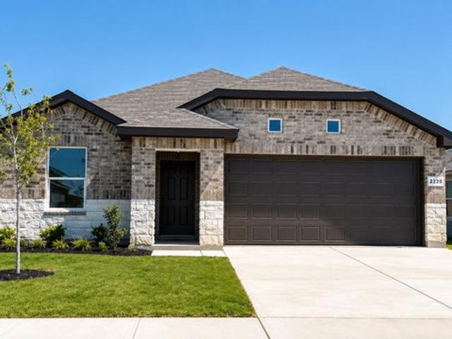 2220 Bakersfield Dr, Fort Worth, TX 76036