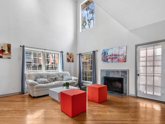 2220 Bering Dr Apt 11, Houston, TX 77057