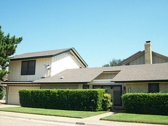 2220 Brigadoon Ct, Arlington, TX 76013
