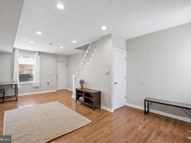 2220 Cantrell Street
