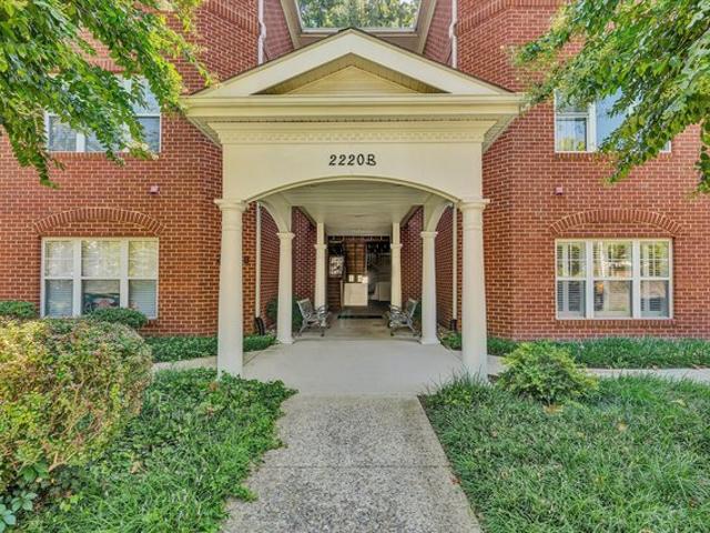 2220 Carolina Ave SW Apt 306, Roanoke, VA 24014